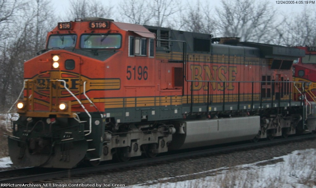 BNSF 5196